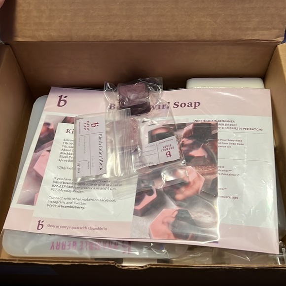 bramble berry | Bath & Body | Complete Soap Making Kit Unopened Just ...